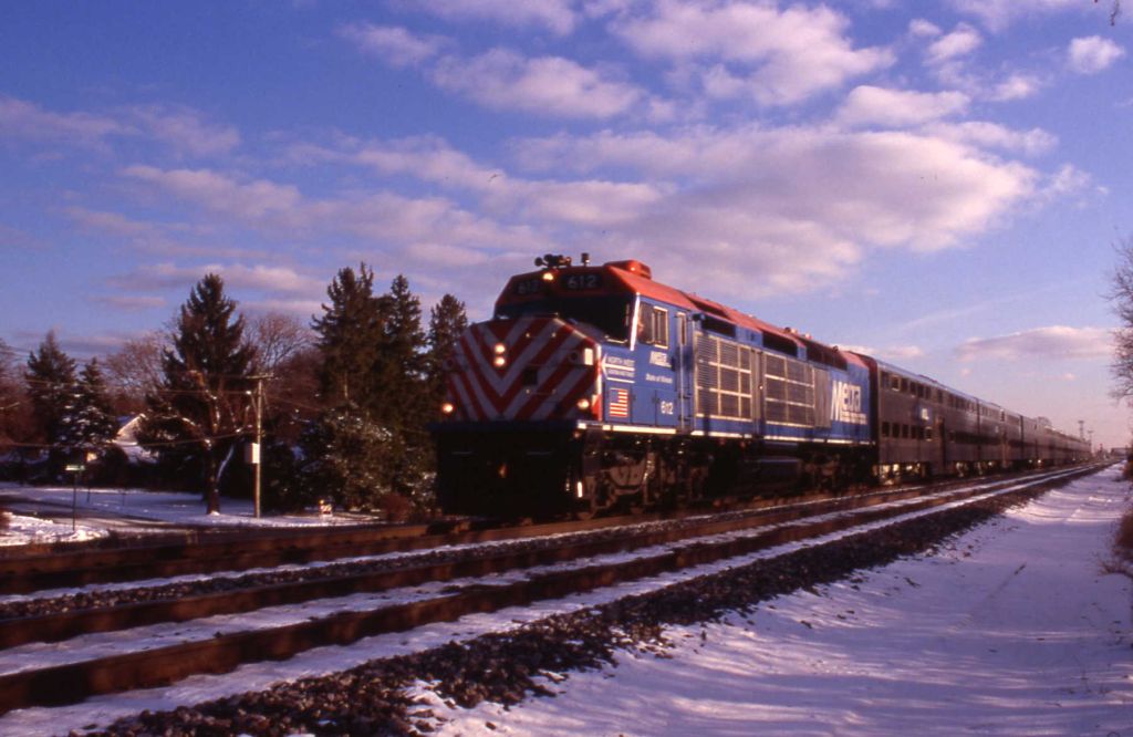 Metra 612